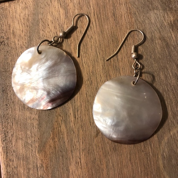 Jewelry | Beautiful Shell Style Earrings | Poshmark